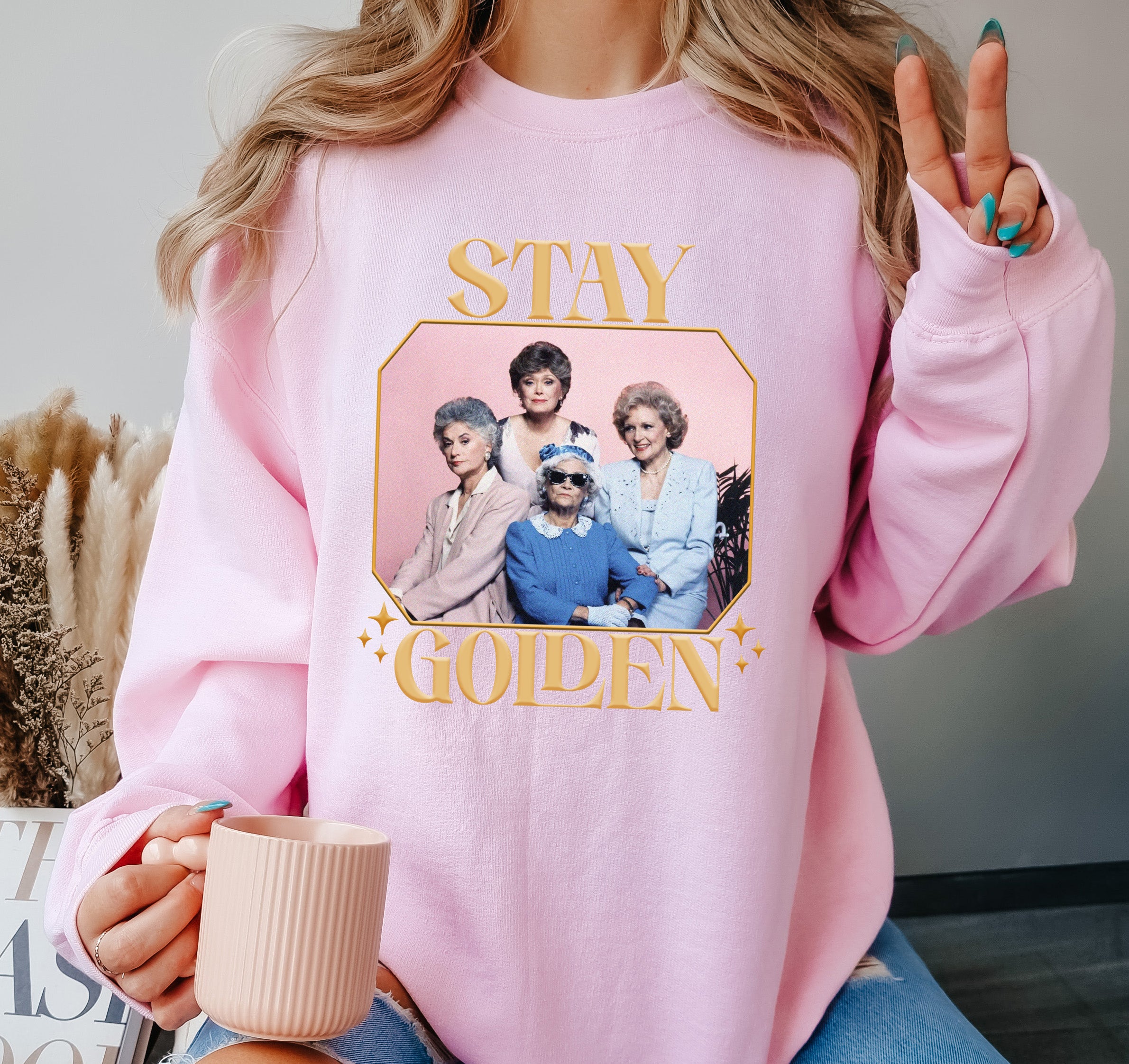 STAY GOLDEN – Days with Gray